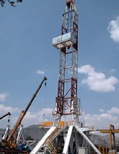 Drilling Mast In Oil And Gas Rig - Drilling Manual